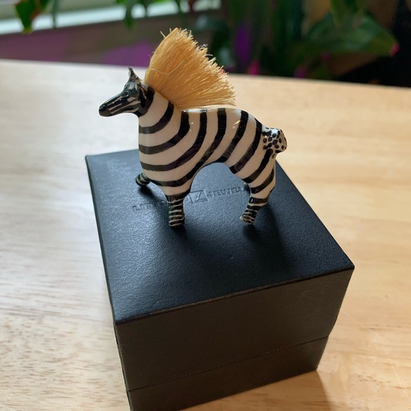 Lizo SA | Accessories | Lizo South African Mini Zebra Ceramic Statue ...